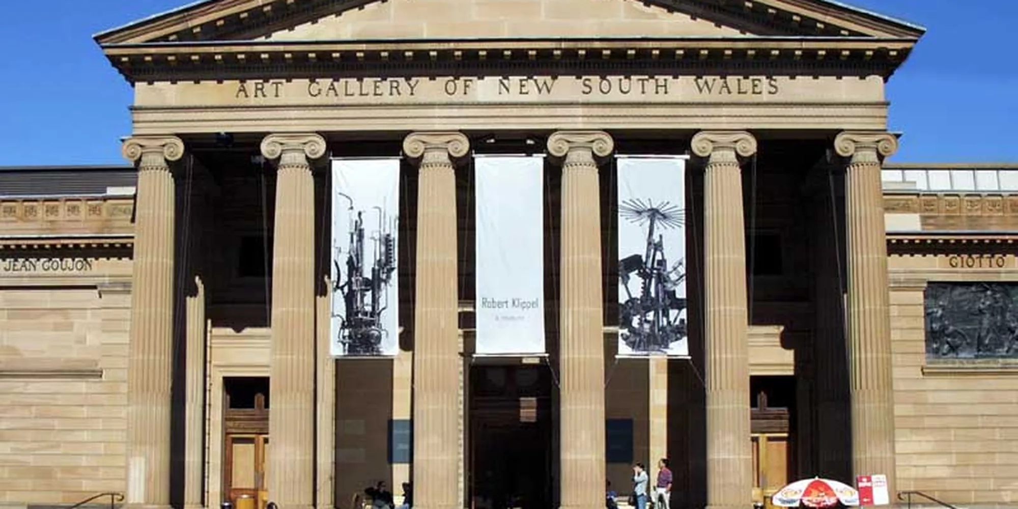 Showcasing the AGNSW & MCA collections